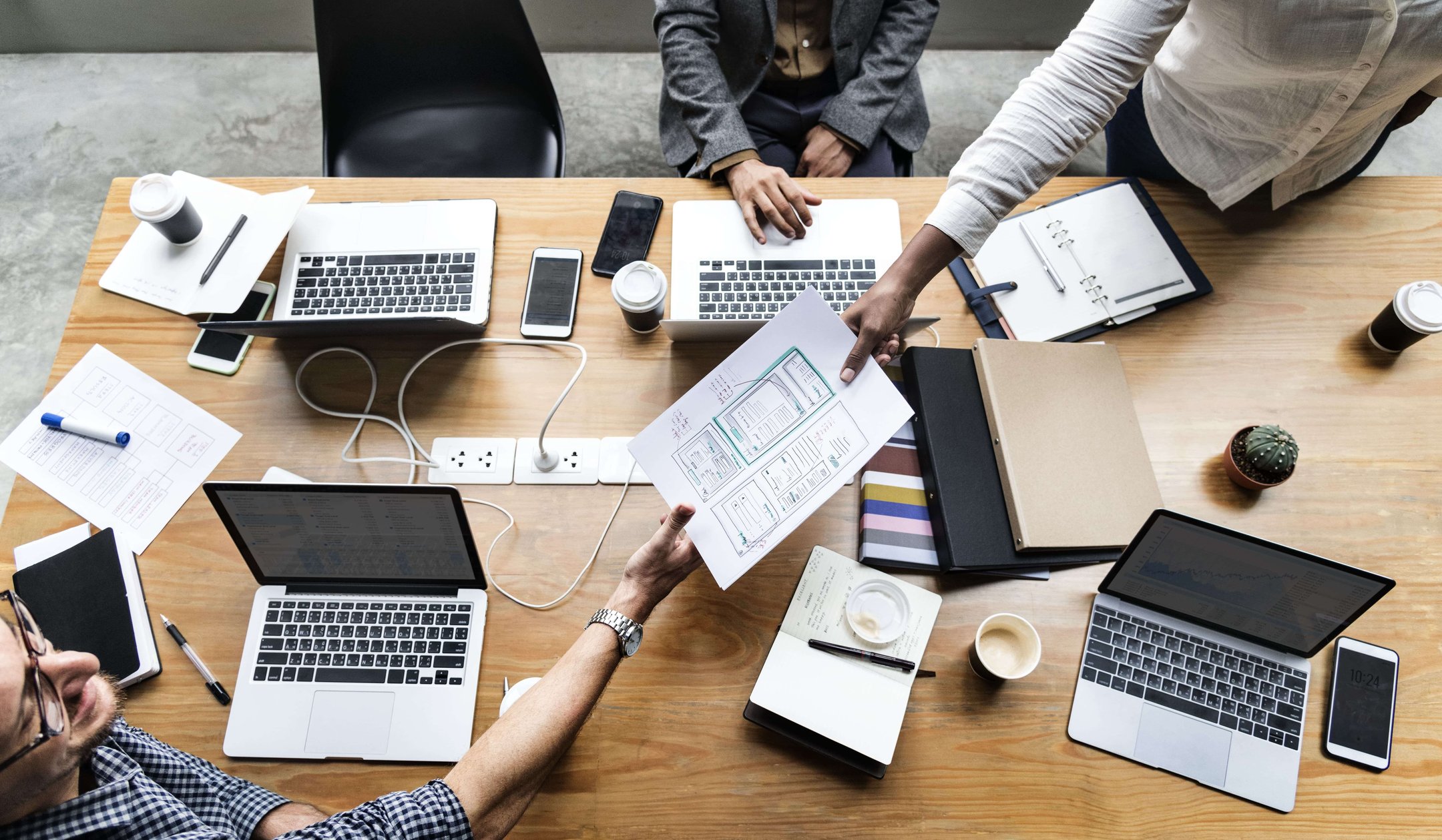 ¿Qué es la creación de contenidos digitales y cómo puedes vivir de ello?