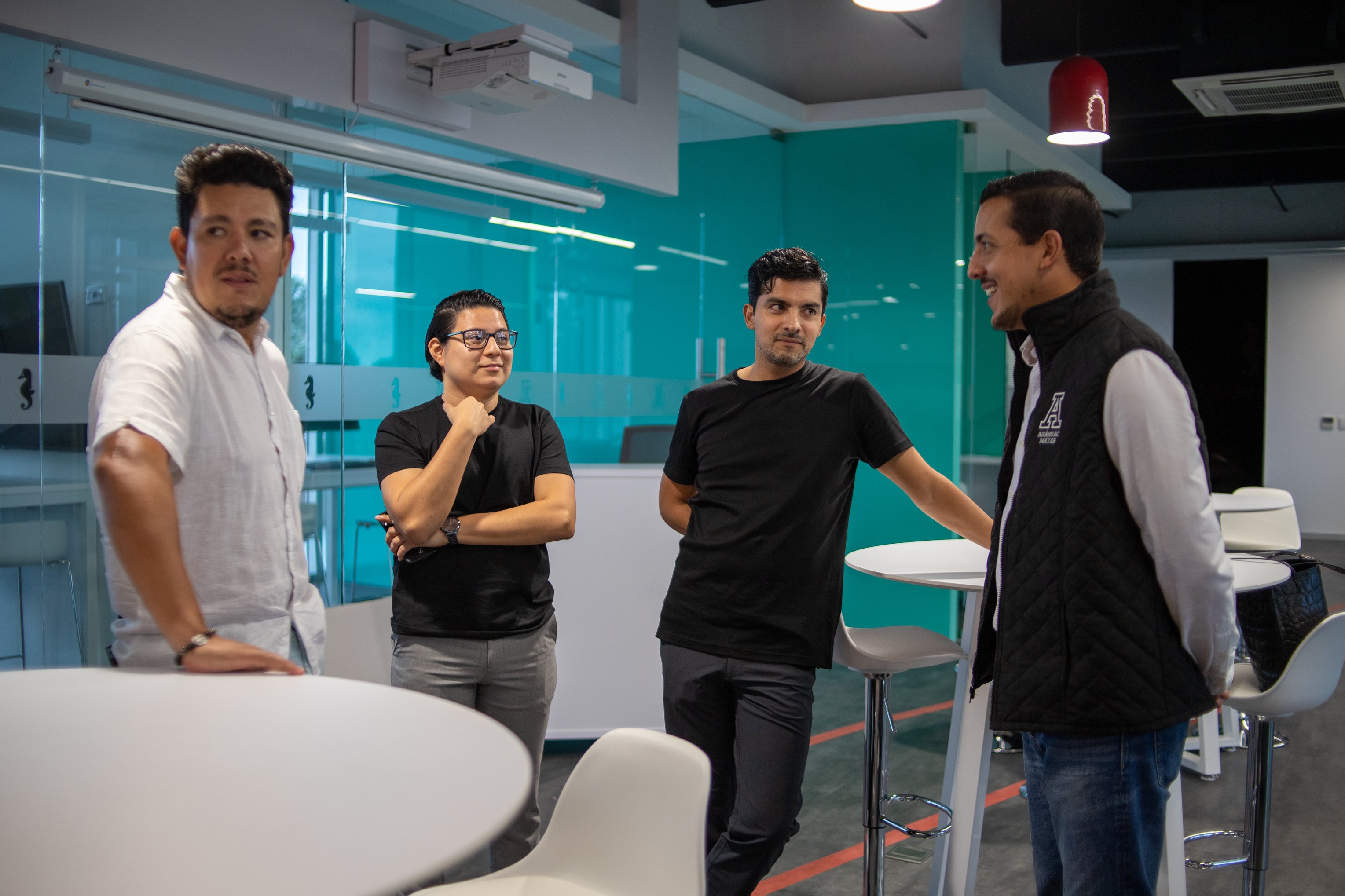 Conecta con el futuro. Conoce a Vamia Solutions